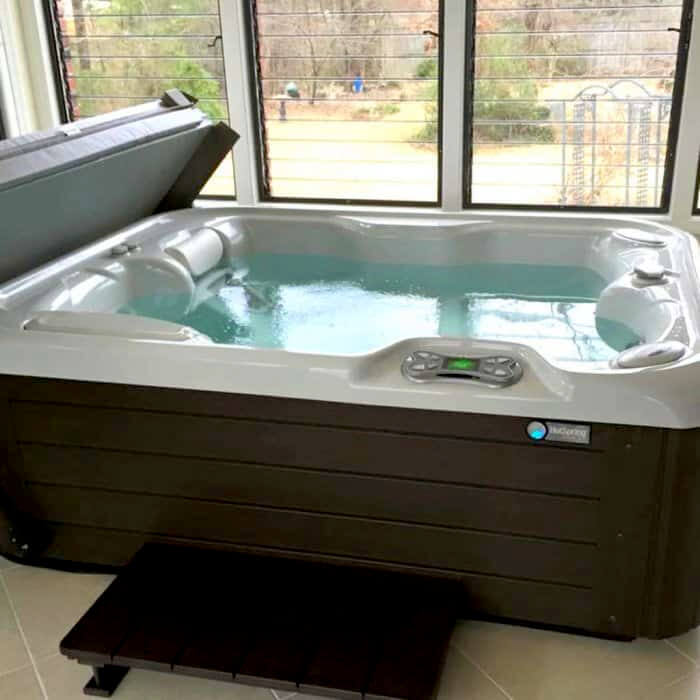 4 Best Indoor Hot Tubs: Review, Comparison & Insights in 2024 | ByRossi