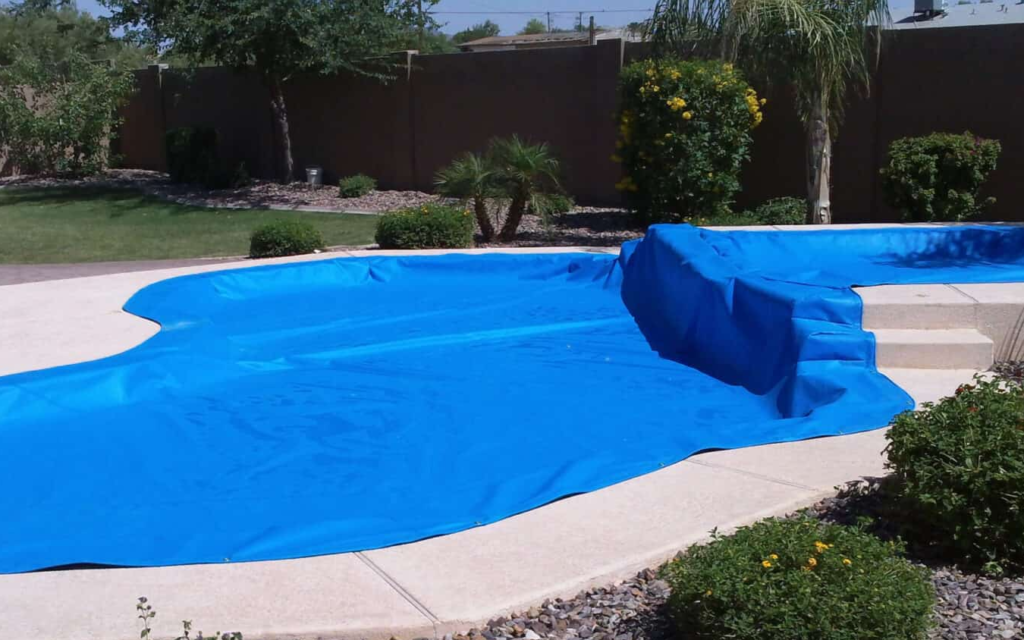 6 Best Solar Pool Covers: Pros, Cons, Reasons to Buy (or Not) | ByRossi