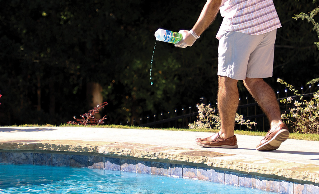 The Ultimate Guide to Pool Flocculants: Do and Don’t While Using