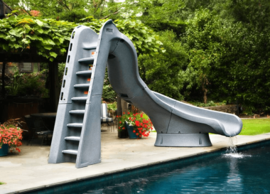 4 Best Above-Ground Pool Slides in 2024: Detailed Review | ByRossi